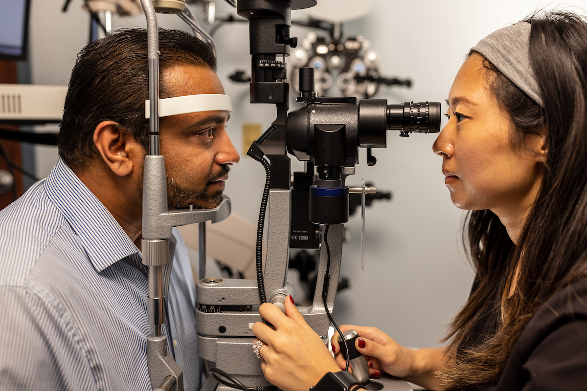 Eye Institute - IL | Midwestern University Clinics