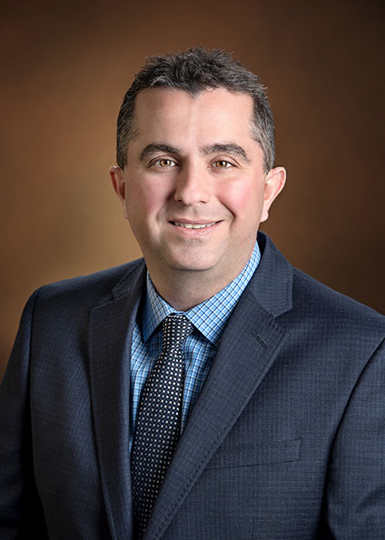 Allen Peyghambarian, D.D.S. | Midwestern University Clinics